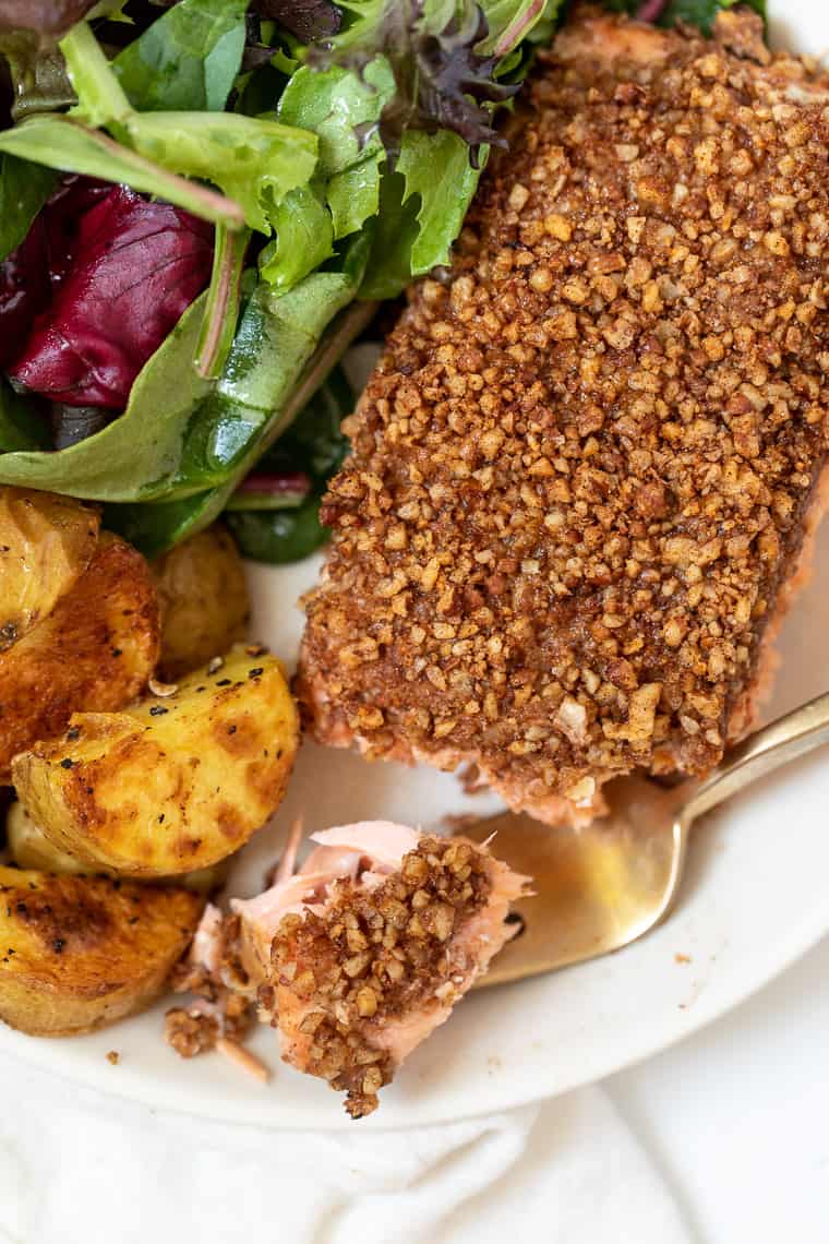 Cinnamon & Pecan Crusted Salmon Recipe | Easy Dinner Idea