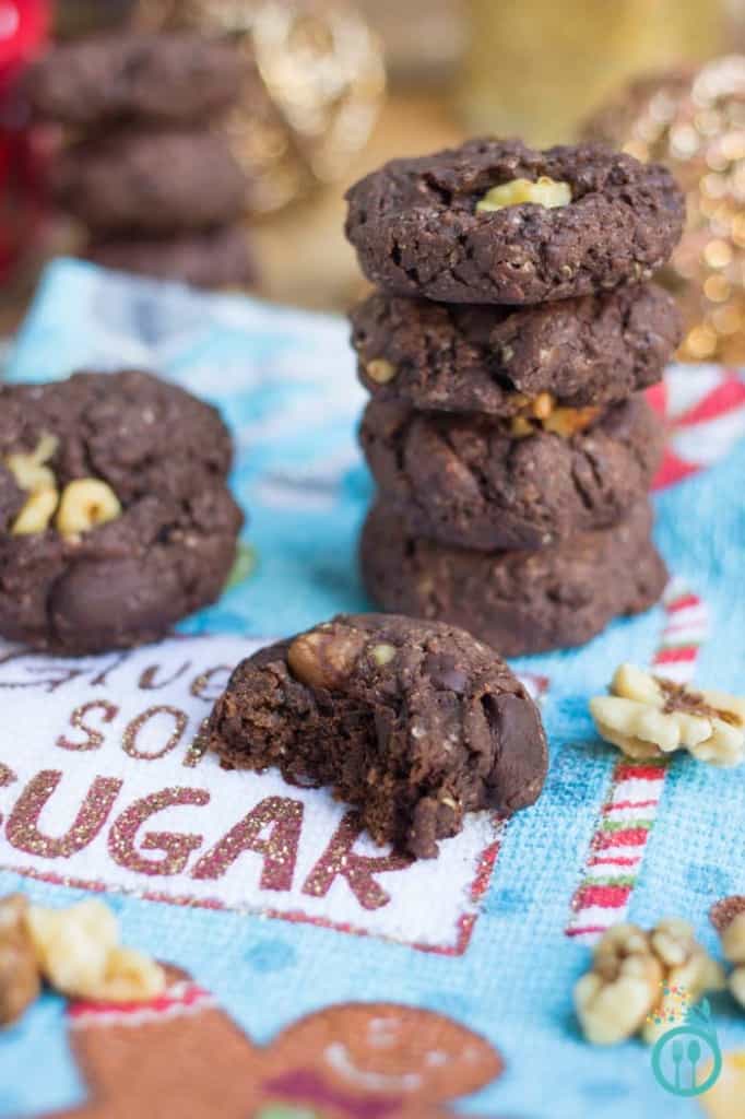 Vegan Chocolate Quinoa Cookies - Simply Quinoa