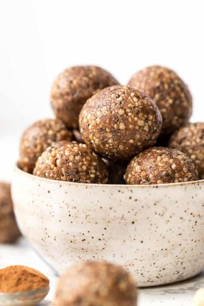Vegan Snickerdoodle Energy Bites - Simply Quinoa