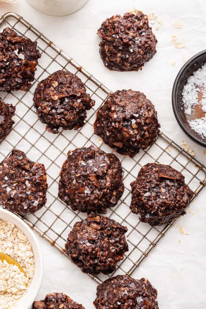 No-Bake Chocolate Cookies | Simply Quinoa