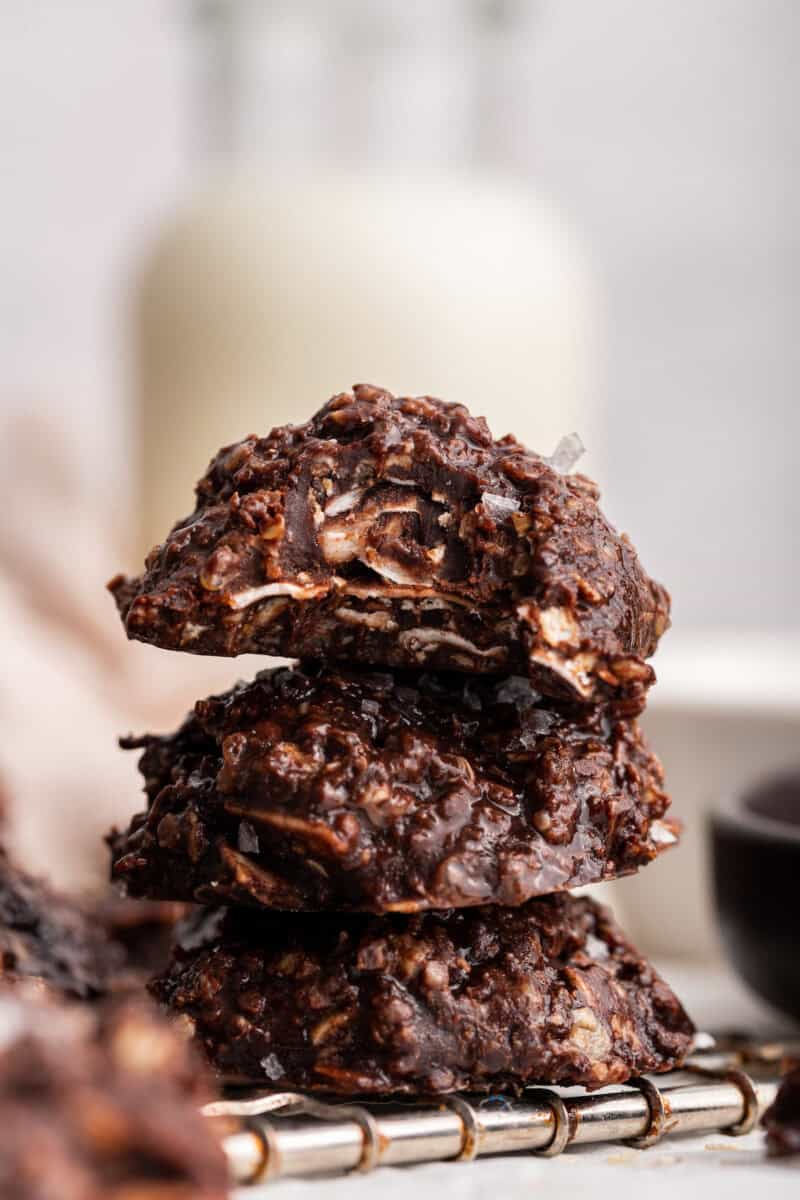No-Bake Chocolate Cookies | Simply Quinoa