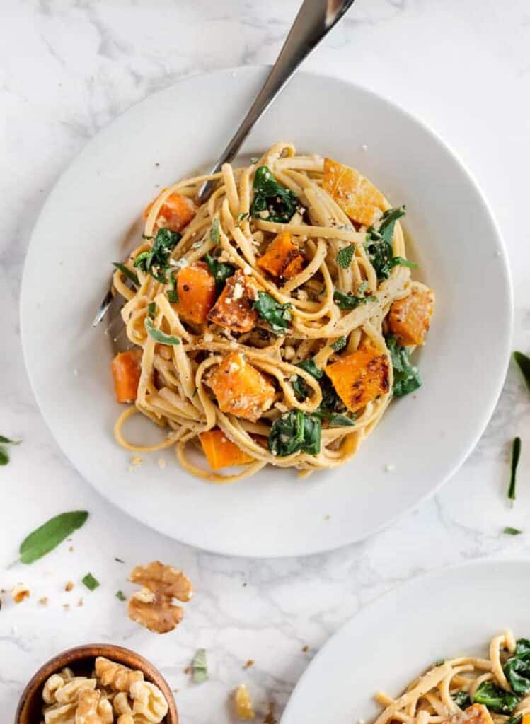 Creamy Walnut Pasta | Simply Quinoa