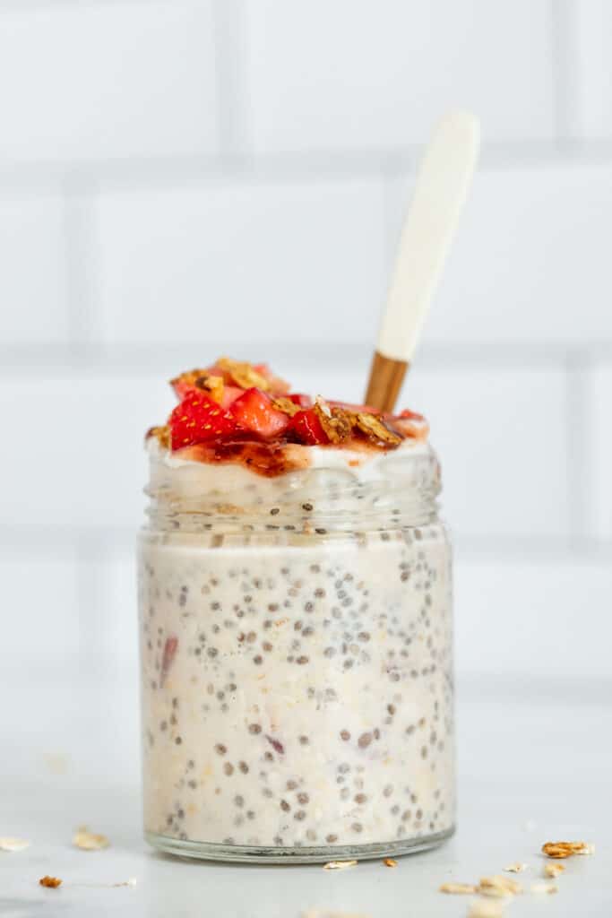 Overnight Oats - 6 Easy Recipes! | Simply Quinoa