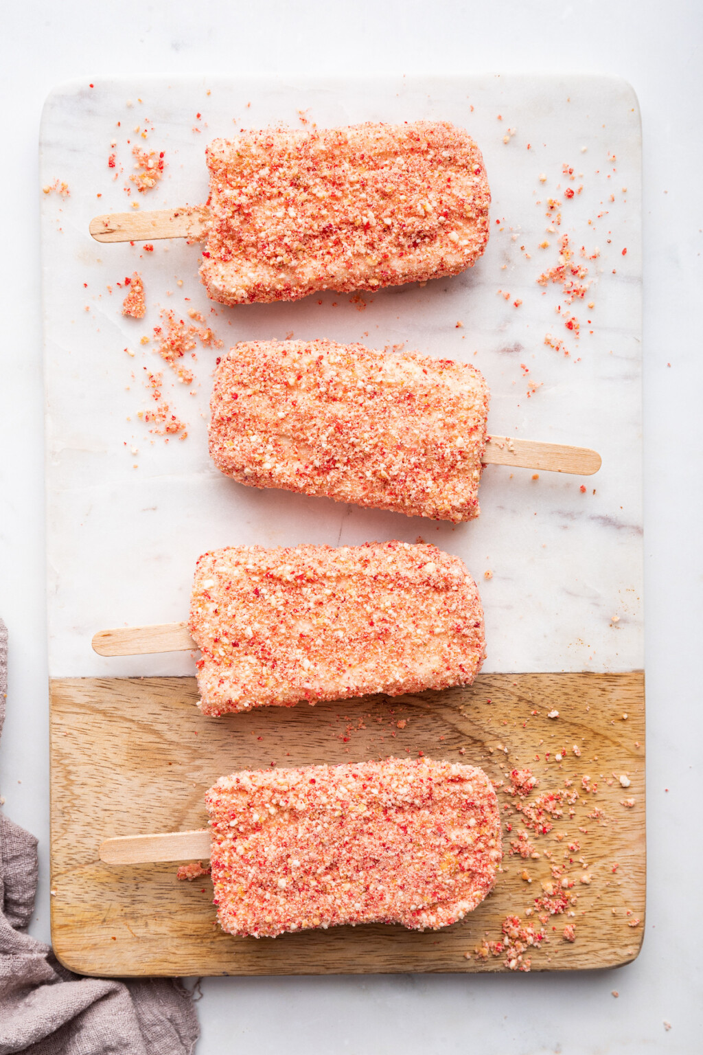 Strawberry Shortcake Ice Cream Bars | Simply Quinoa